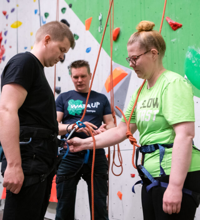 Basics of Rope Climbing – Wasa Up